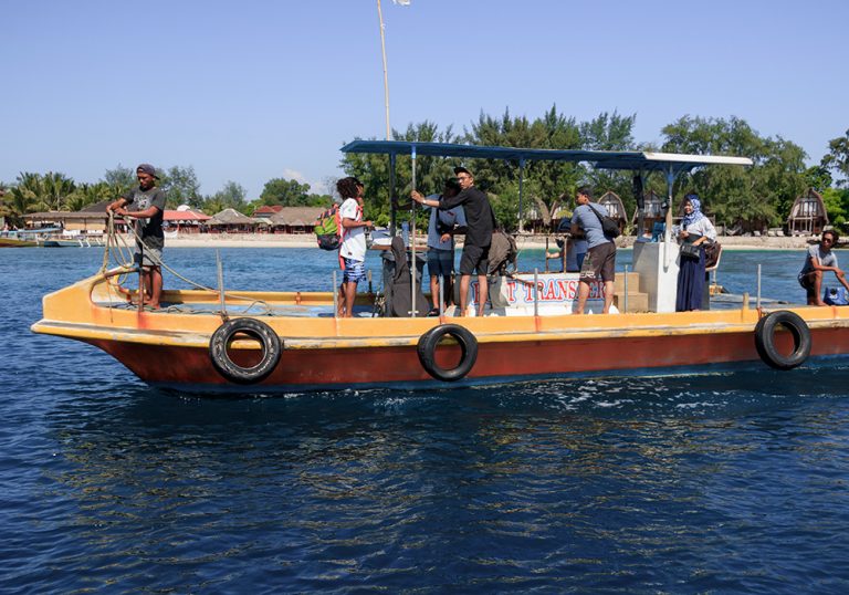 8 Best Fast Boats from Bali to Gili Islands - Komodo Speedboat